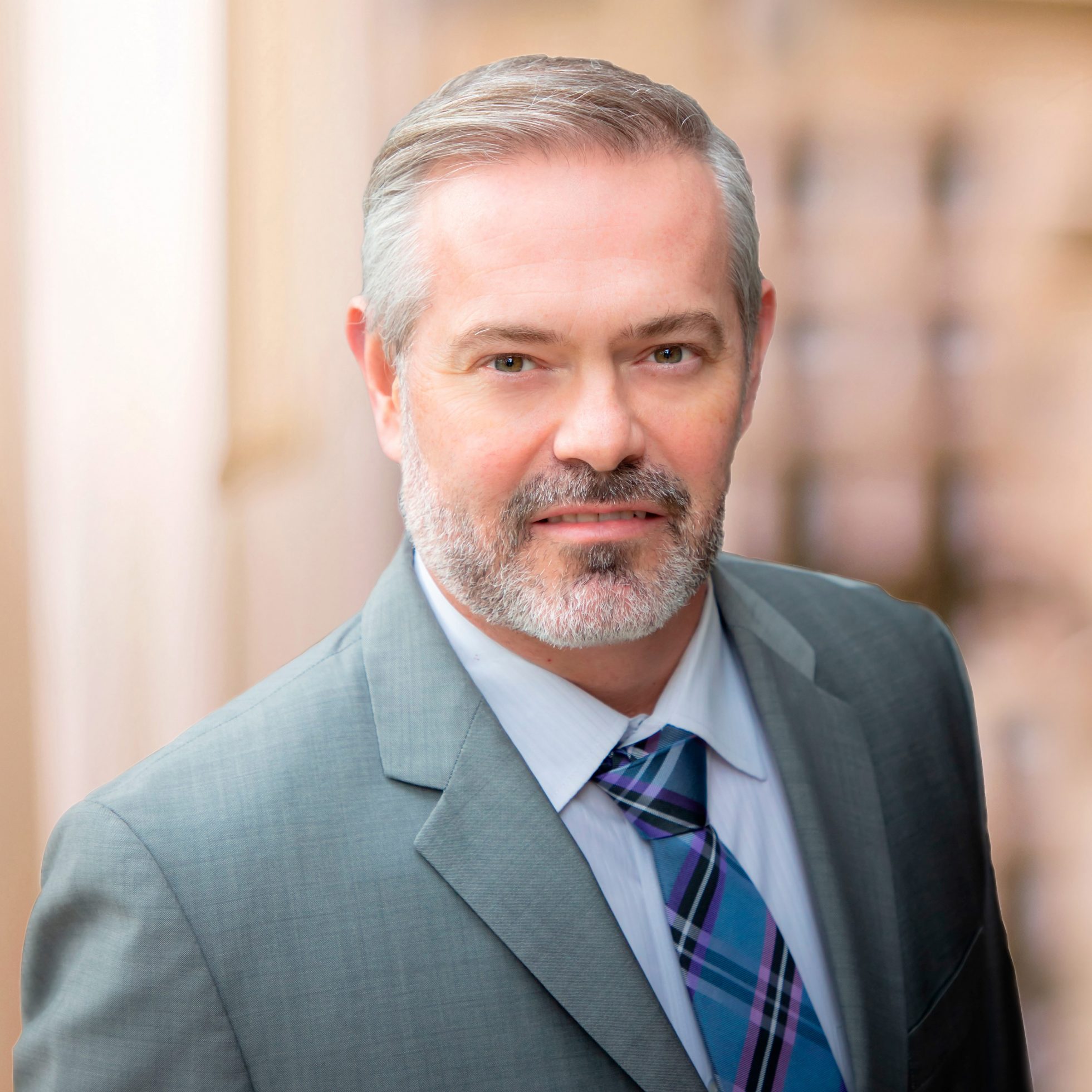 Mark Saunders | UBS Australia