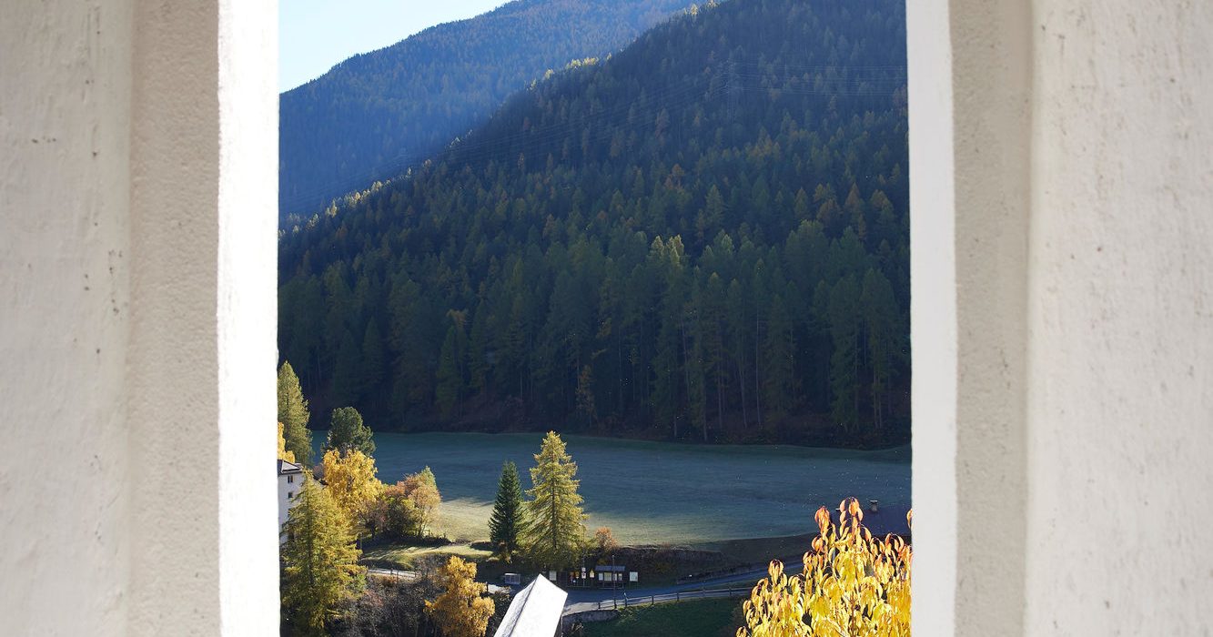 Daily: Bull market intact despite volatility from derisking | UBS Sweden