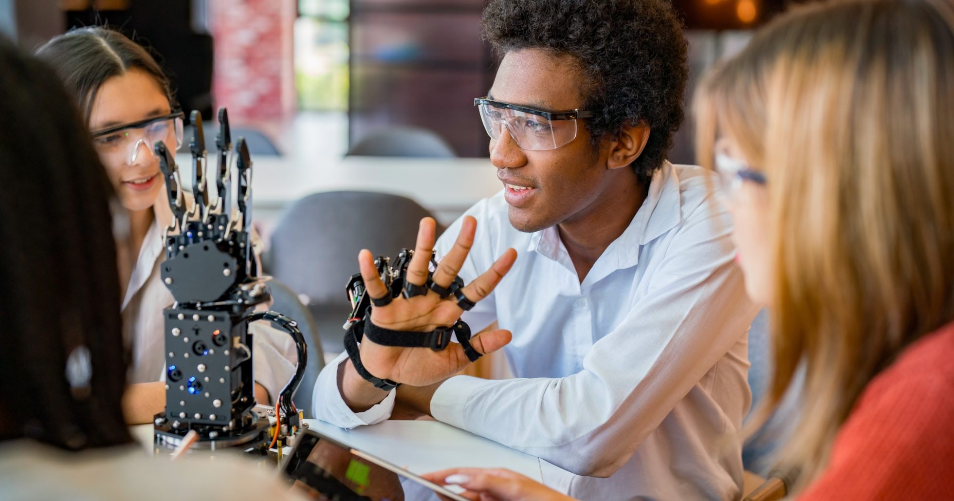 2025 Nobel Prize in Economics | UBS Nobel Perspectives